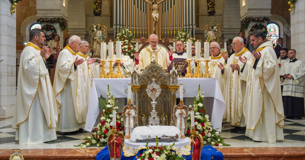 Đức Hồng y Pizzaballa chủ sự lễ Giáng sinh tại Bêlem | RVA